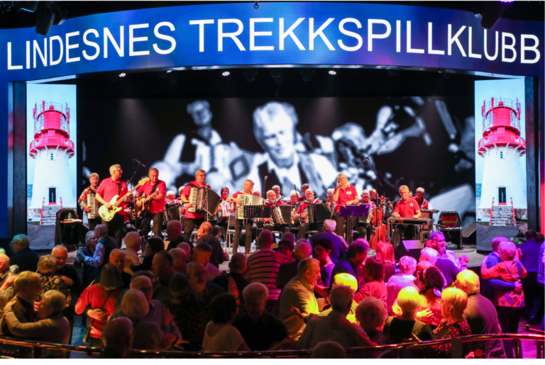 Forside 2024 - Risdal Touring