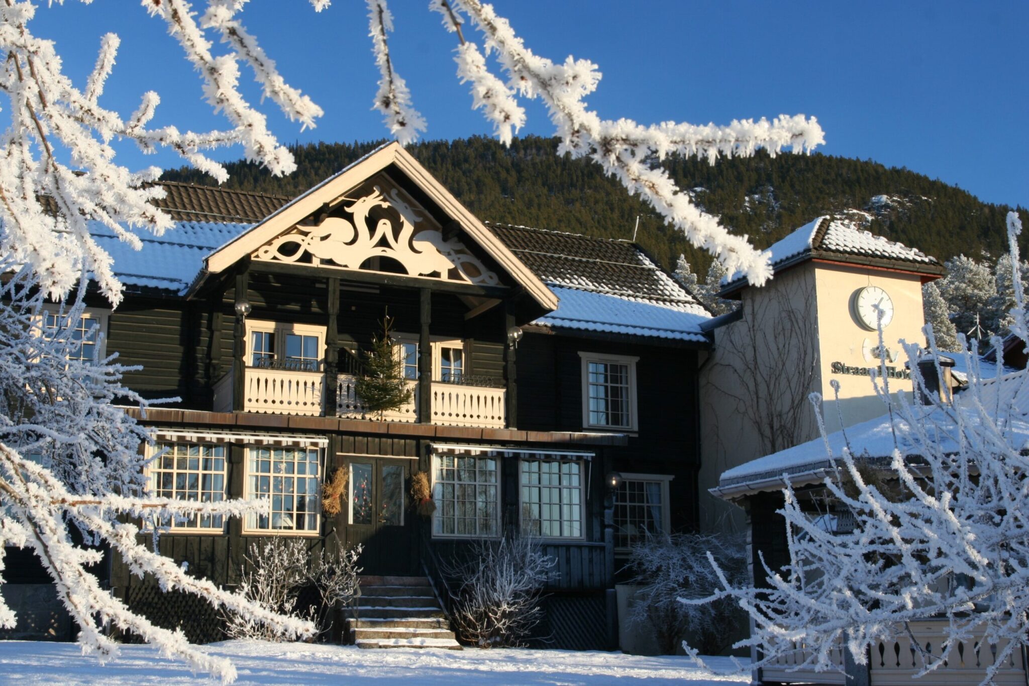 Forside 2025 - Risdal Touring